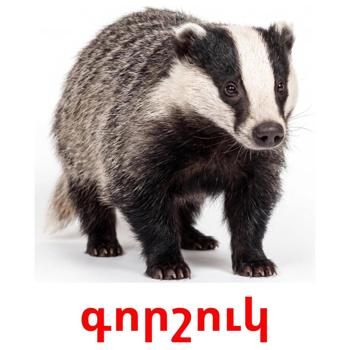 23 Printable Forest animals Flashcards in Armenian (Free PDF)